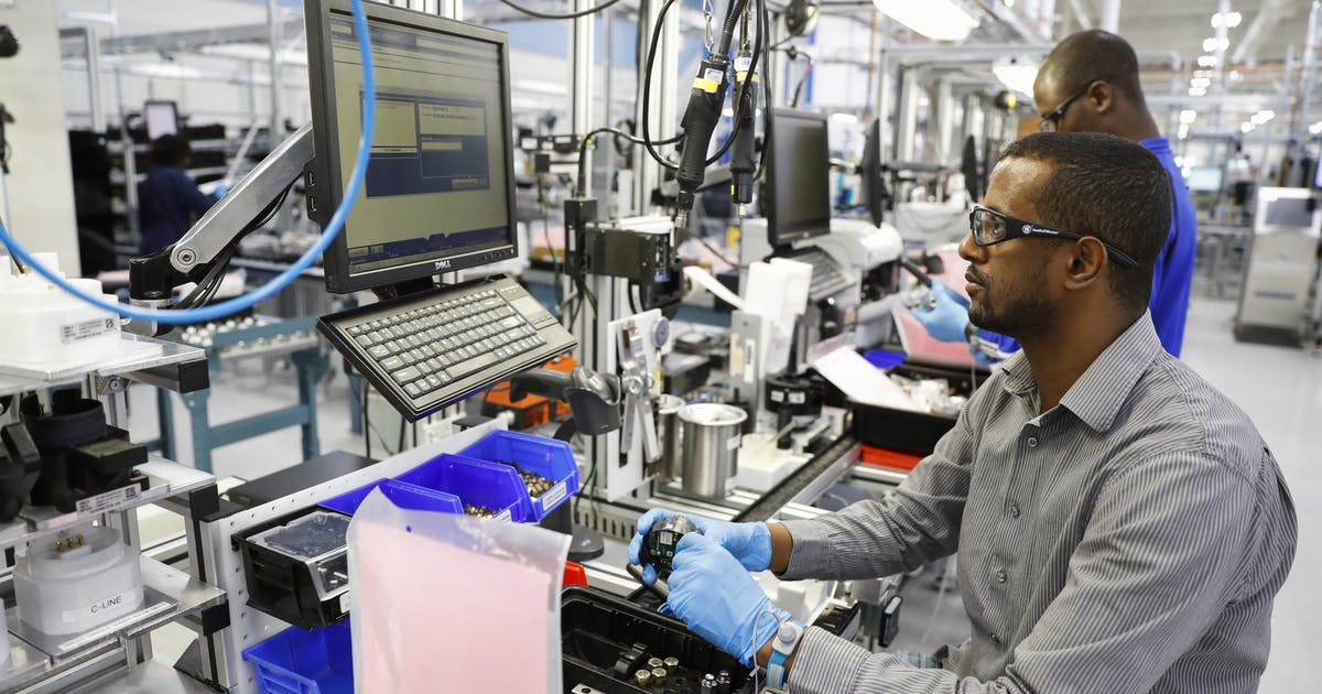 Midwest manufacturing crawls back into growth territory in December ...