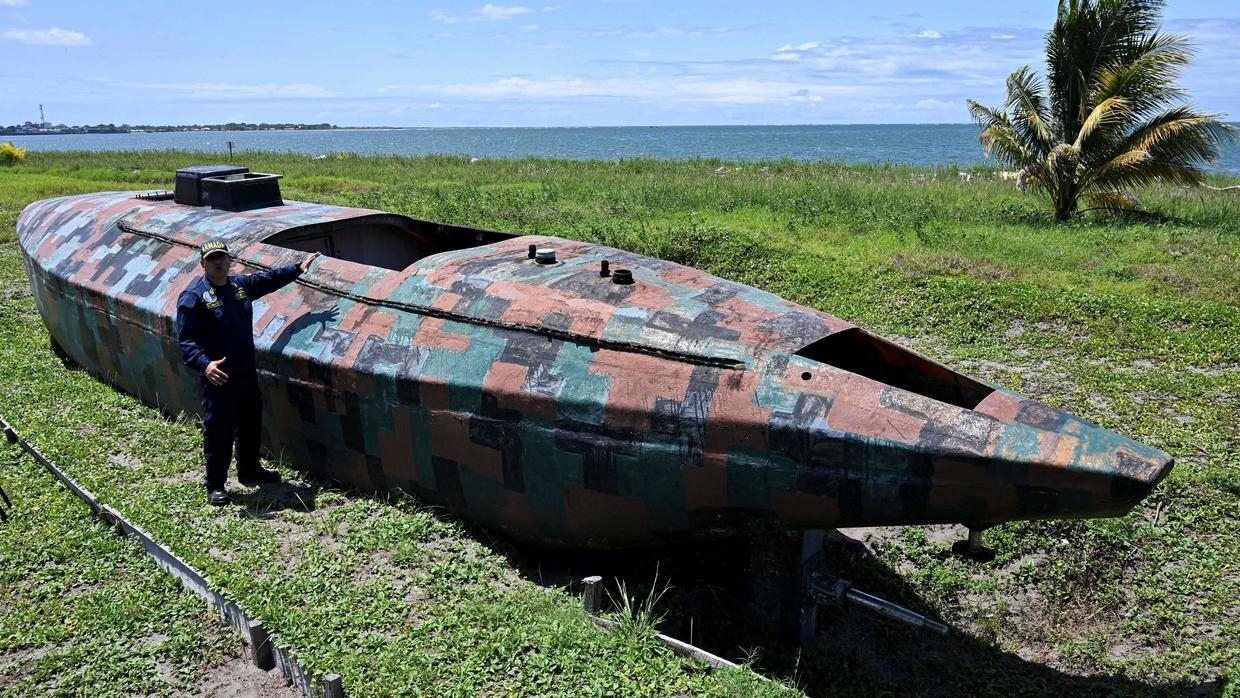 In Colombia, fleet of cartel narco-subs poses challenge for navy ...